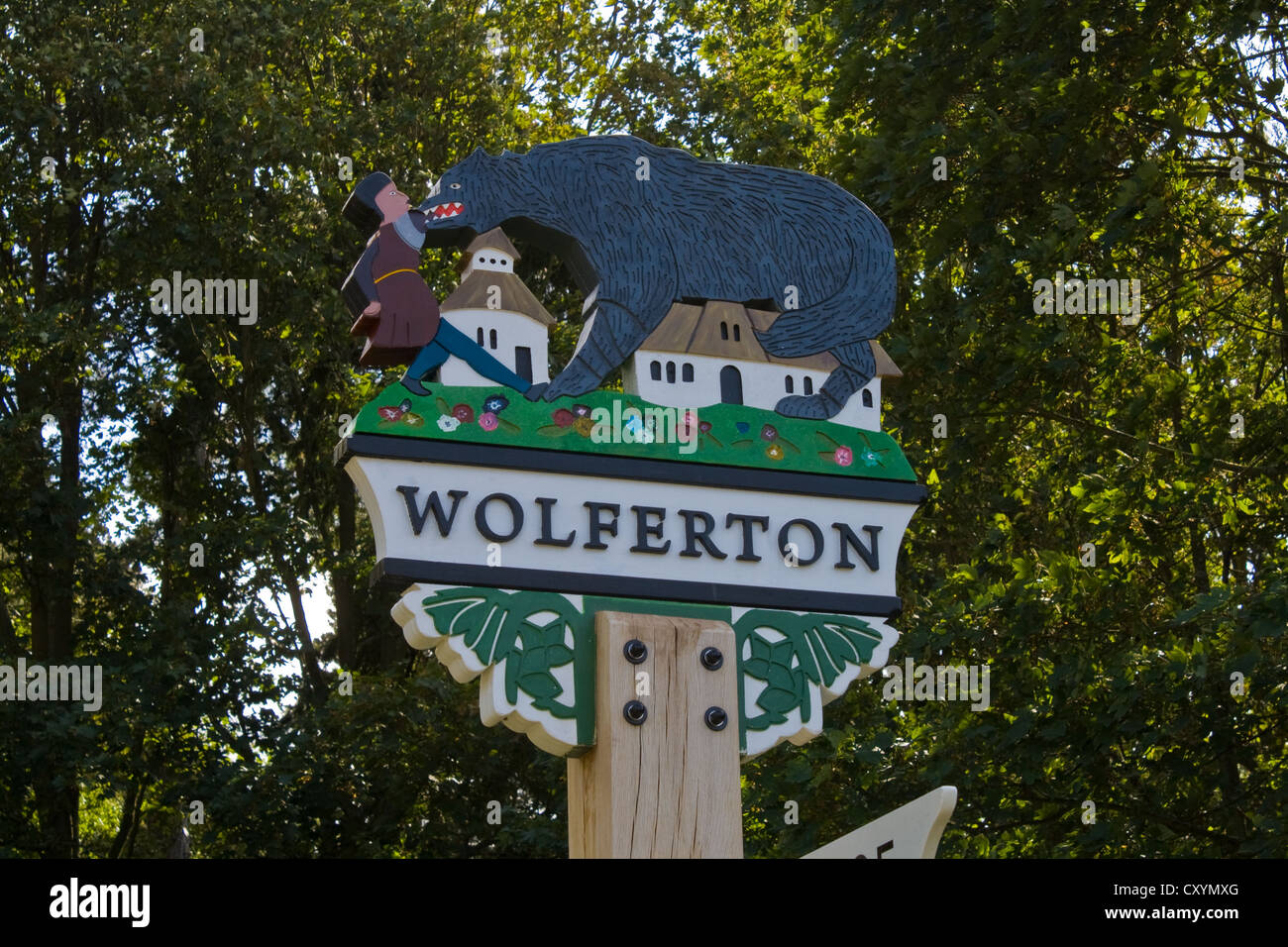 Wolferton village signpost in norfolk hi-res stock photography and ...