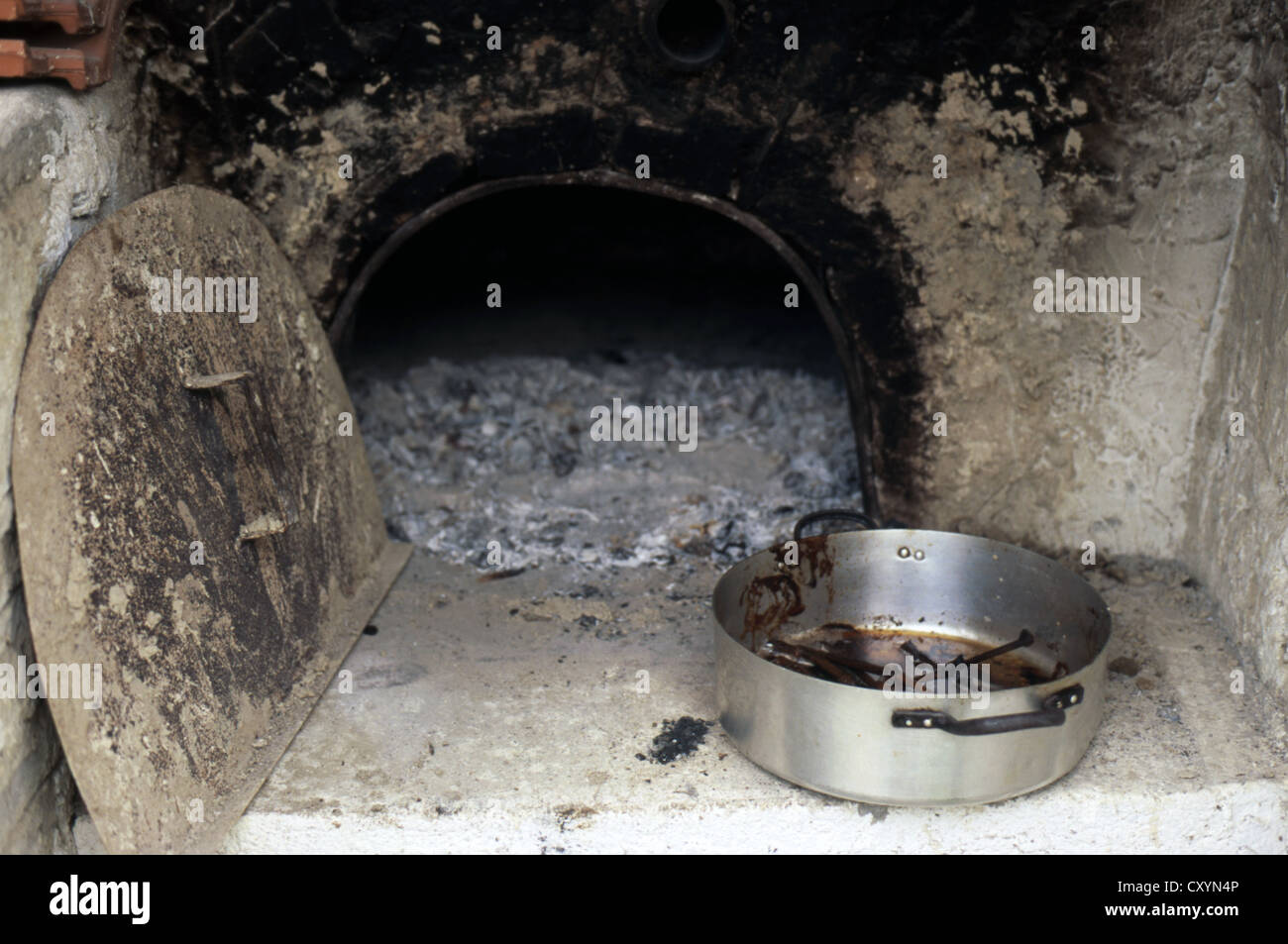 Greece, Crete, traditional oven Stock Photo - Alamy