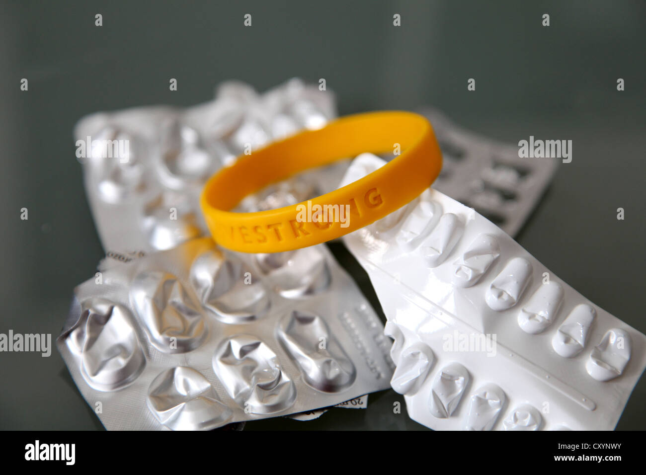 Livestrong hi-res stock photography and images - Alamy