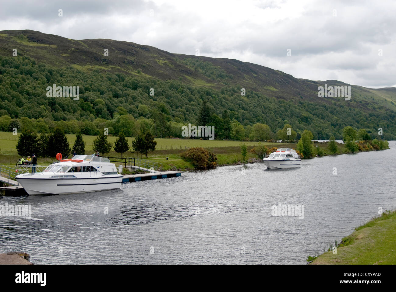Scotland waterways hi-res stock photography and images - Alamy