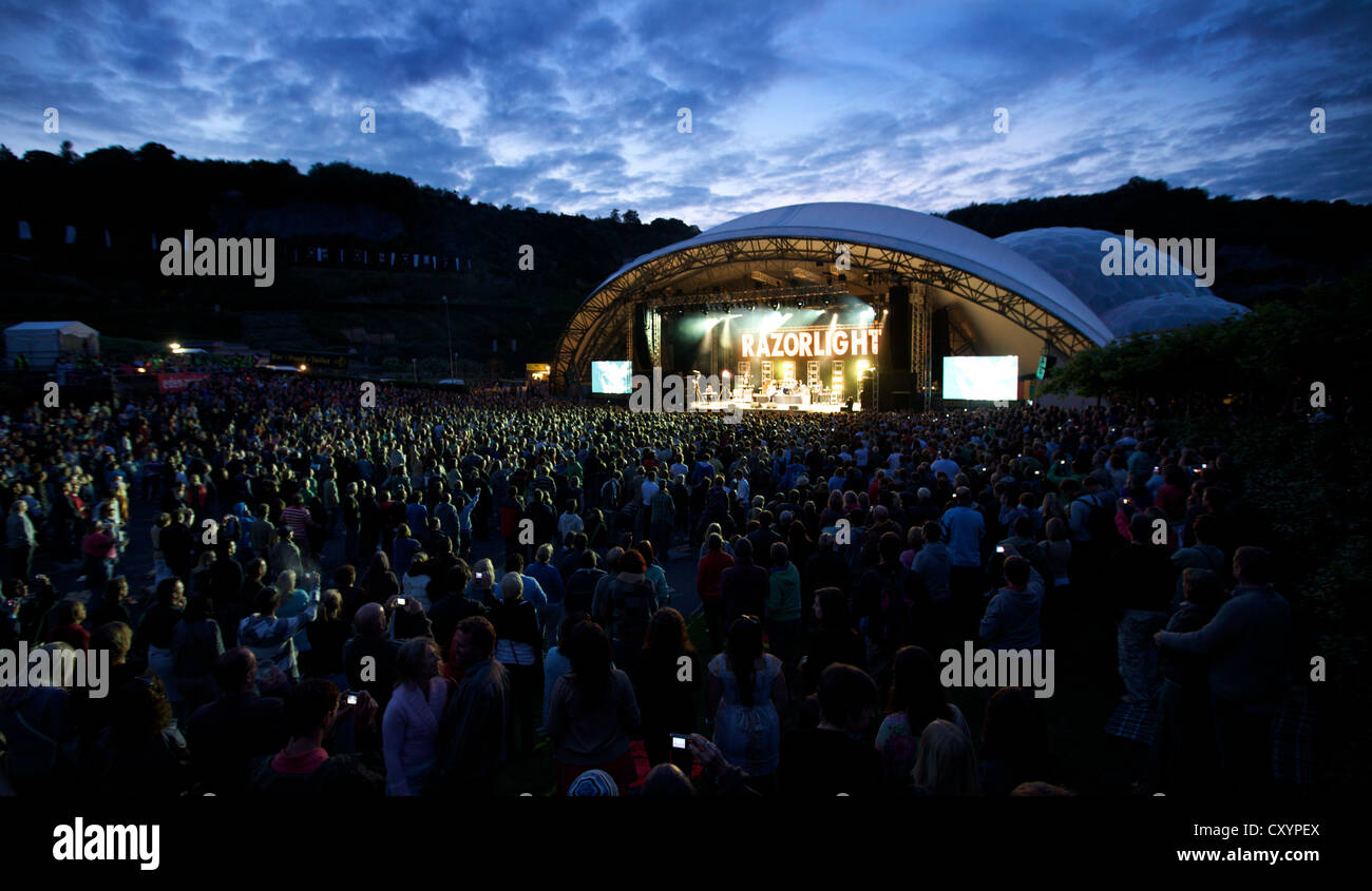The stage at night for Razorlight at the Eden Session at The Eden ...