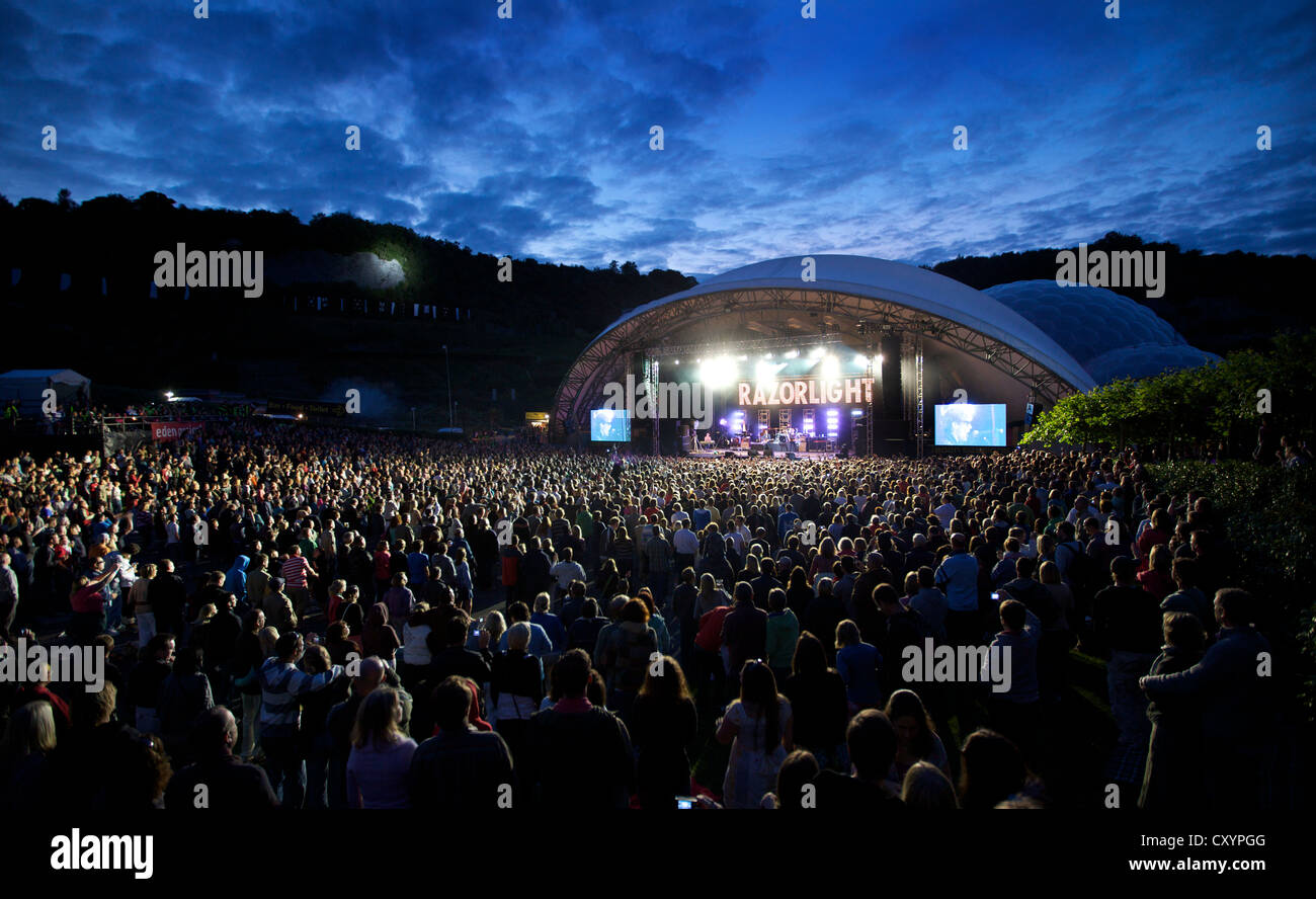 The stage at night for Razorlight at the Eden Session at The Eden ...