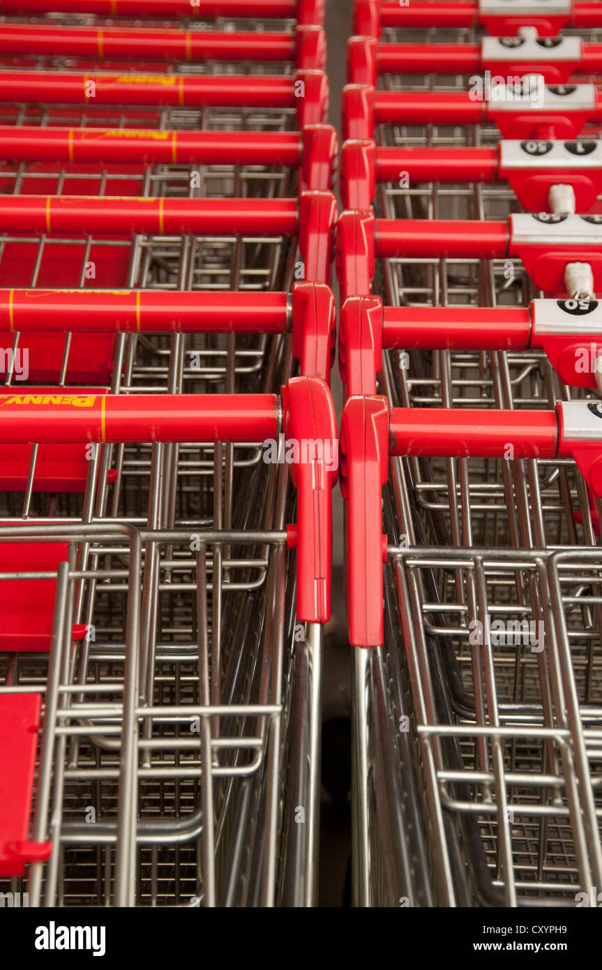 Rows of carts hi-res stock photography and images - Alamy