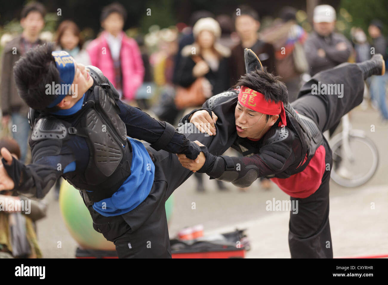 two kung fu fighters show in harajuku park, Tokyo, Japan Stock Photo ...