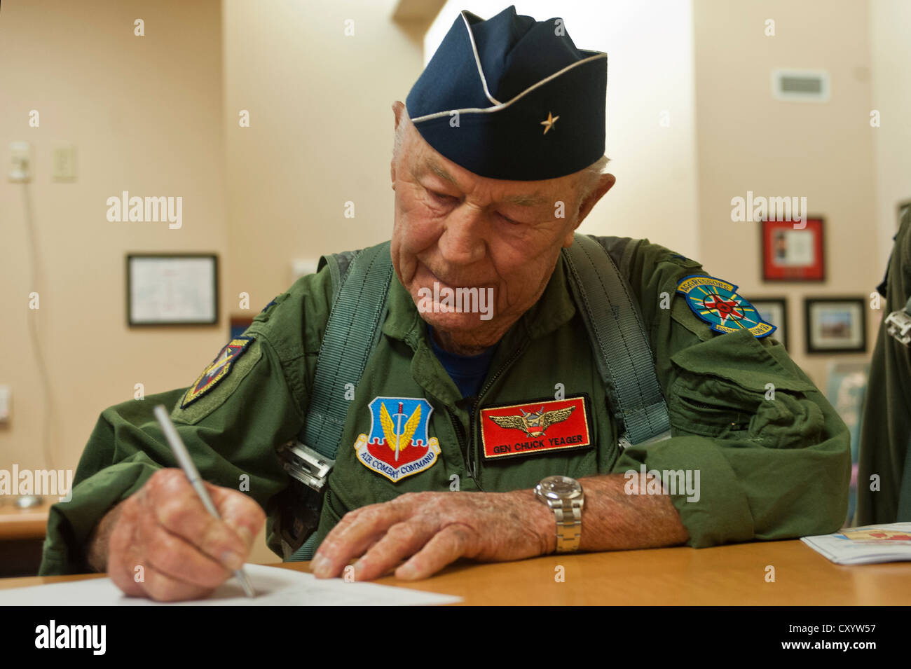 Chuck Yeager Sound Barrier High Resolution Stock Photography and Images ...