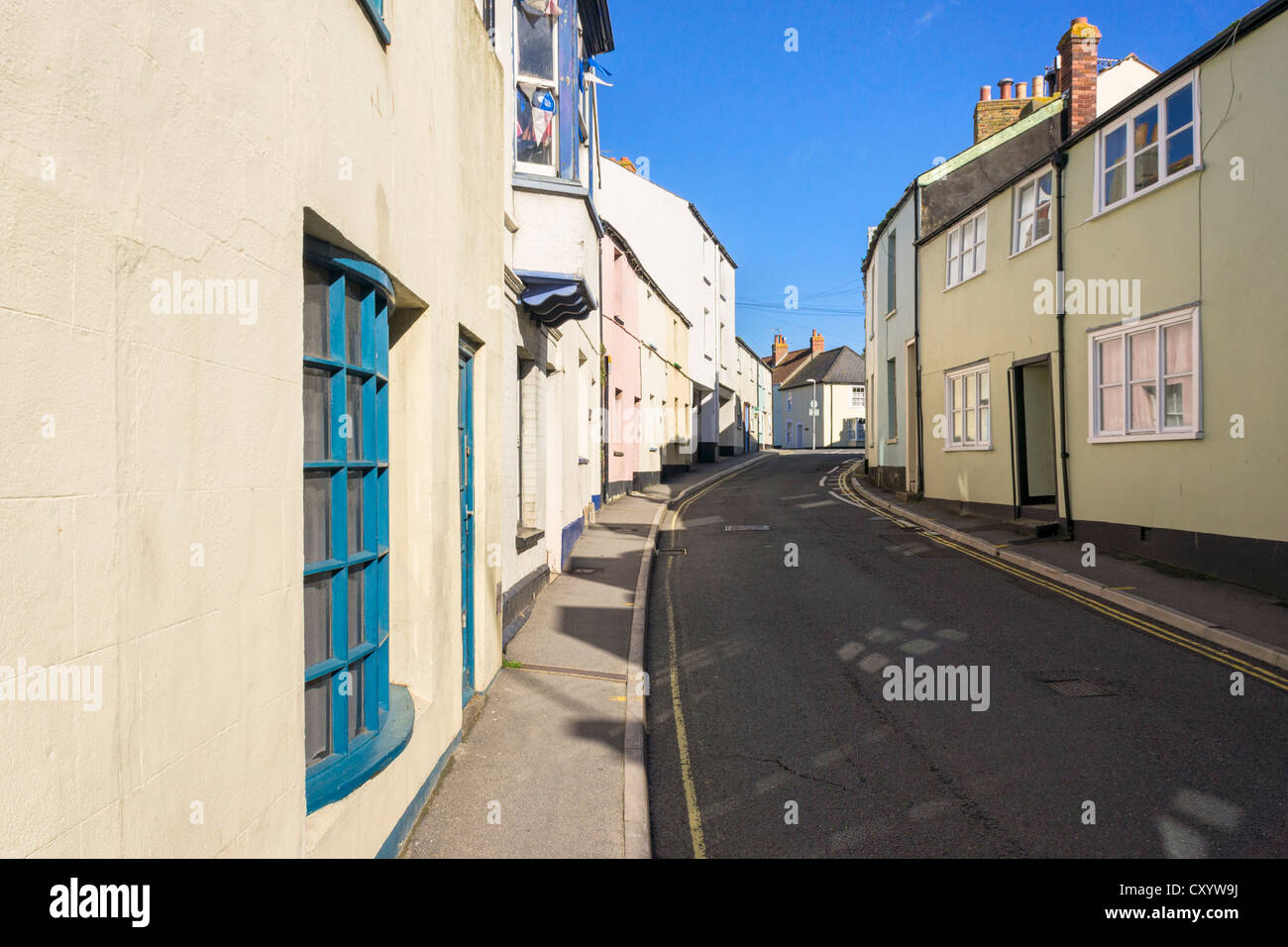 Old terraced houses hi-res stock photography and images - Alamy