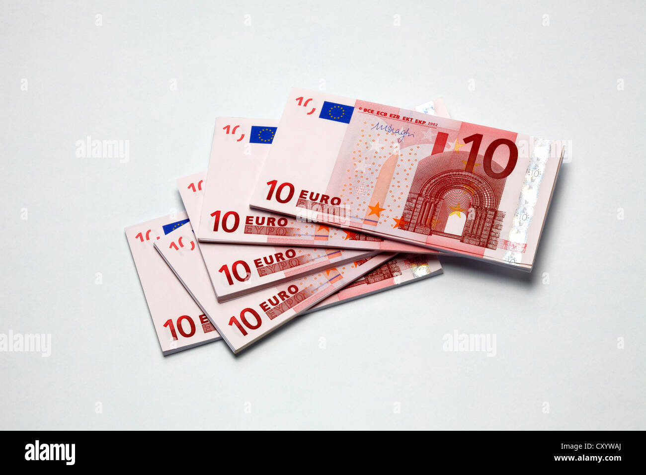 Stack of 10 Euro Notes Stock Photo - Alamy