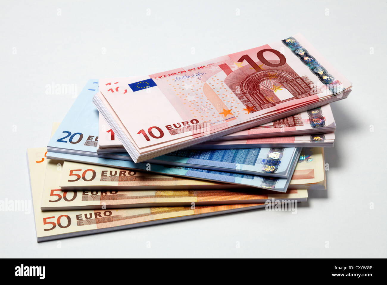 Stack of Euro Notes Stock Photo - Alamy