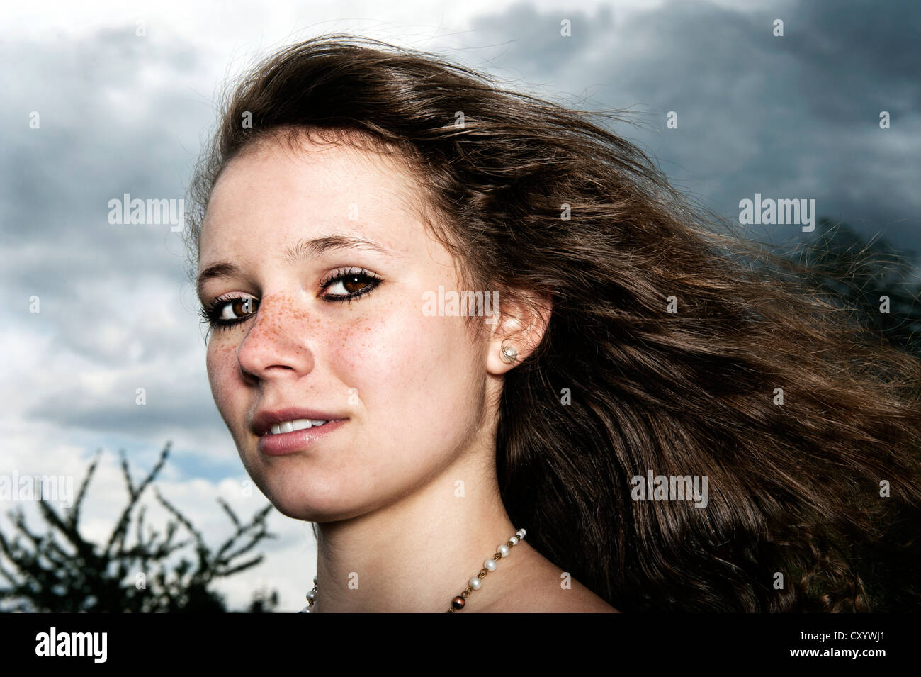 Consider cloudy hi-res stock photography and images - Alamy