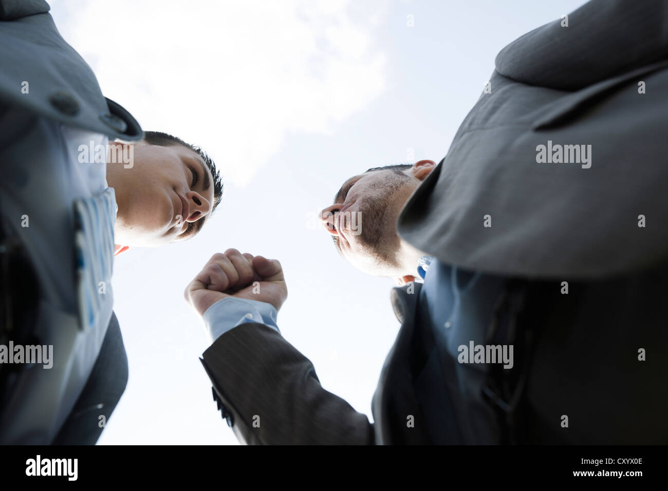 Two businessmen fighting hi-res stock photography and images - Alamy