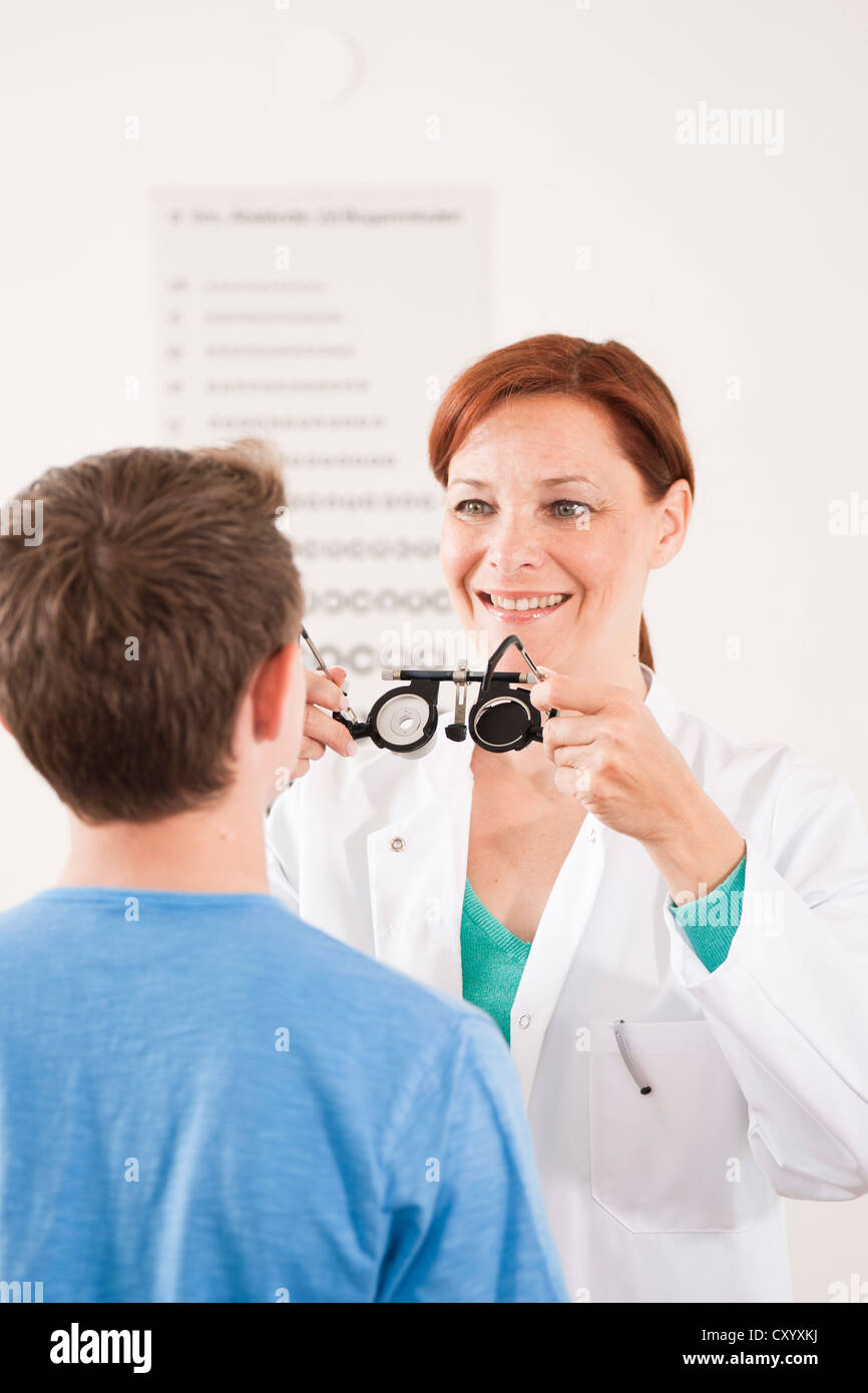 Medical examination teenage boys hi-res stock photography and images ...