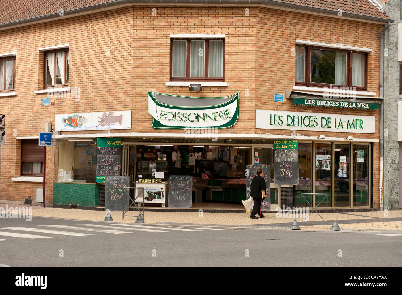 Fishmonger Fish Shop Poissonnerie Calais France Europe Stock Photo - Alamy