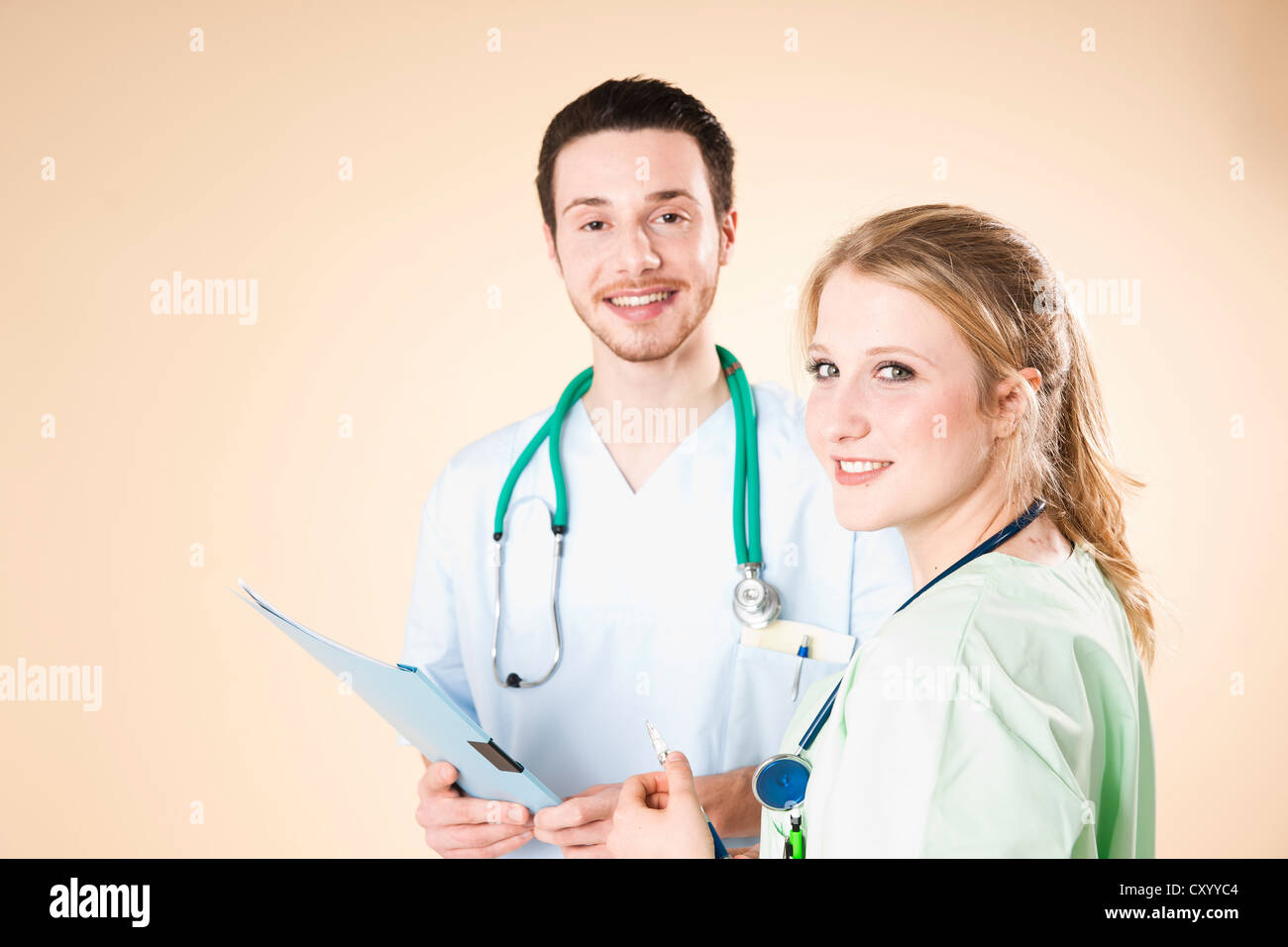 Medical staff with friendly smiles Stock Photo - Alamy