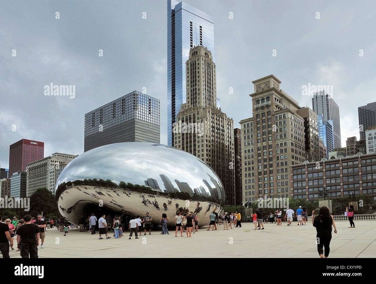 Chicago Bean or "Cloud Gate" sculpture in Millennium Park in Chicago ...