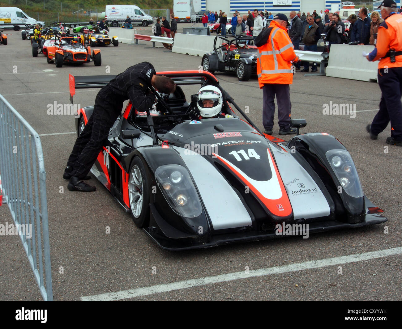 Radical Sr8