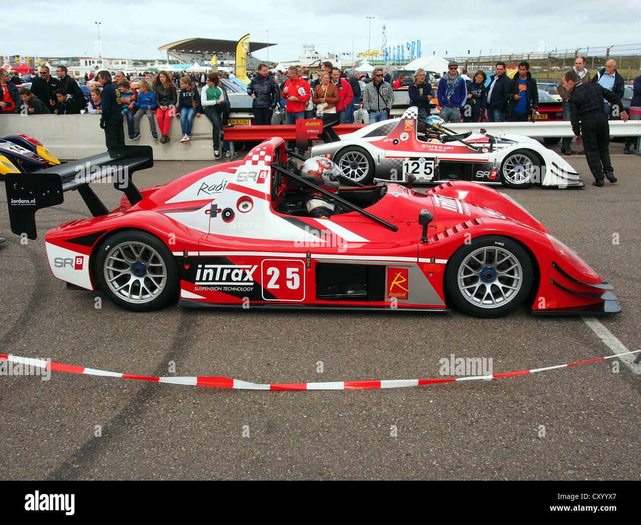 Radical Sr8