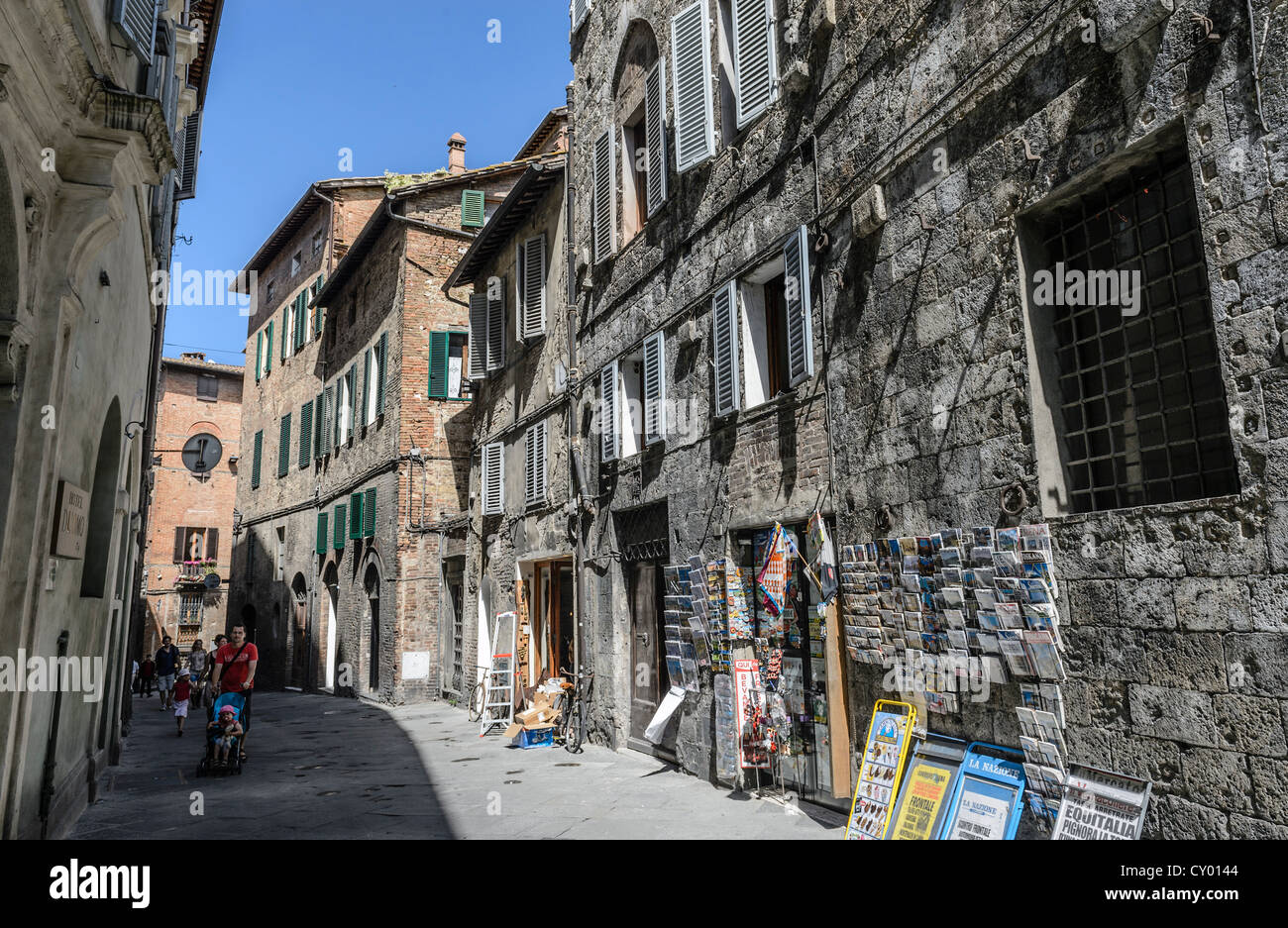 Alleyway in the historic centre of Siena, Tuscany, Italy, Europe Stock ...