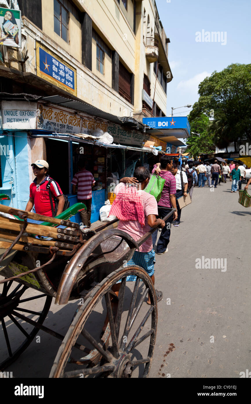 Typical Street Life in Kolkata, India Stock Photo - Alamy