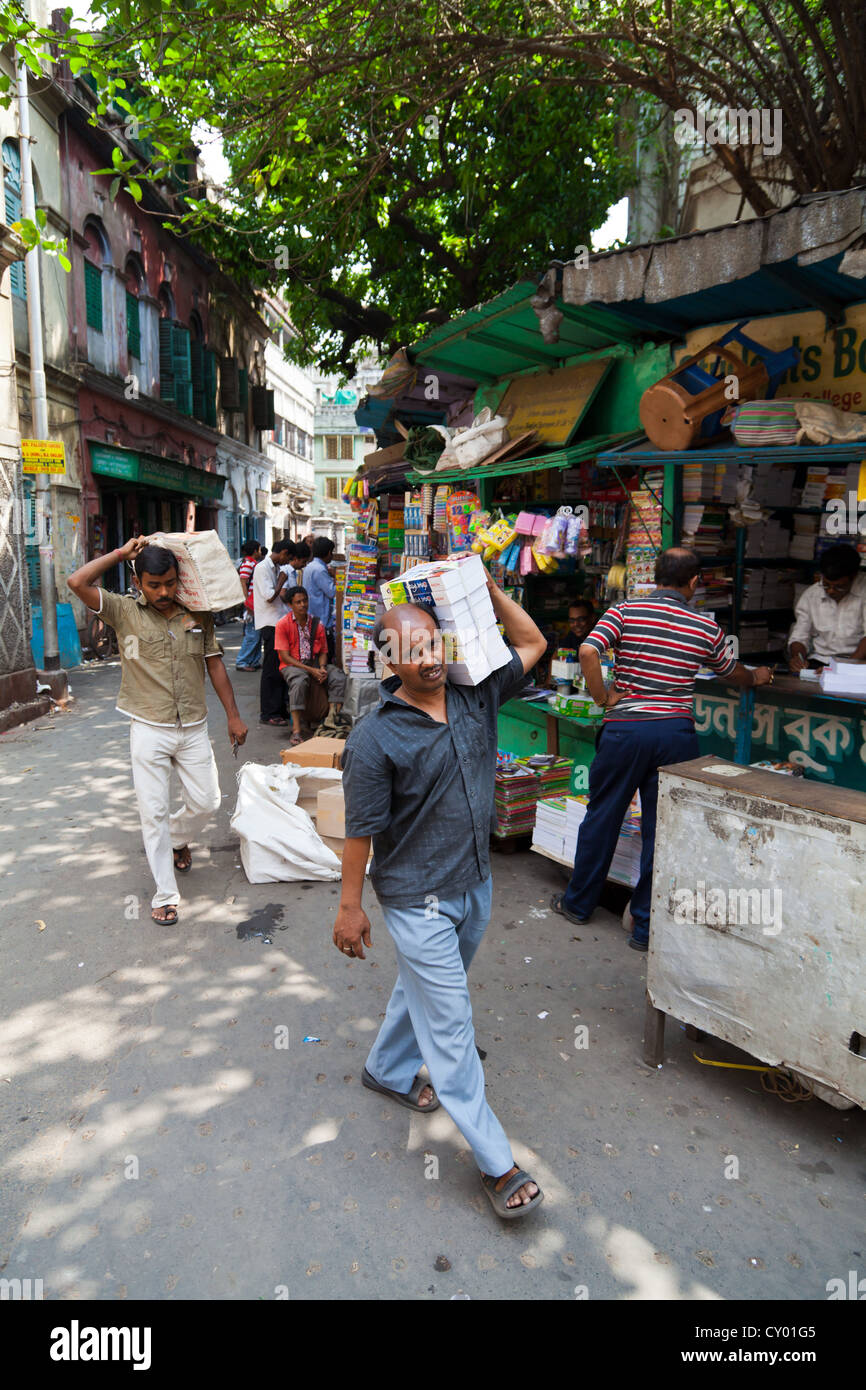 Typical Street Life in Kolkata, India Stock Photo - Alamy