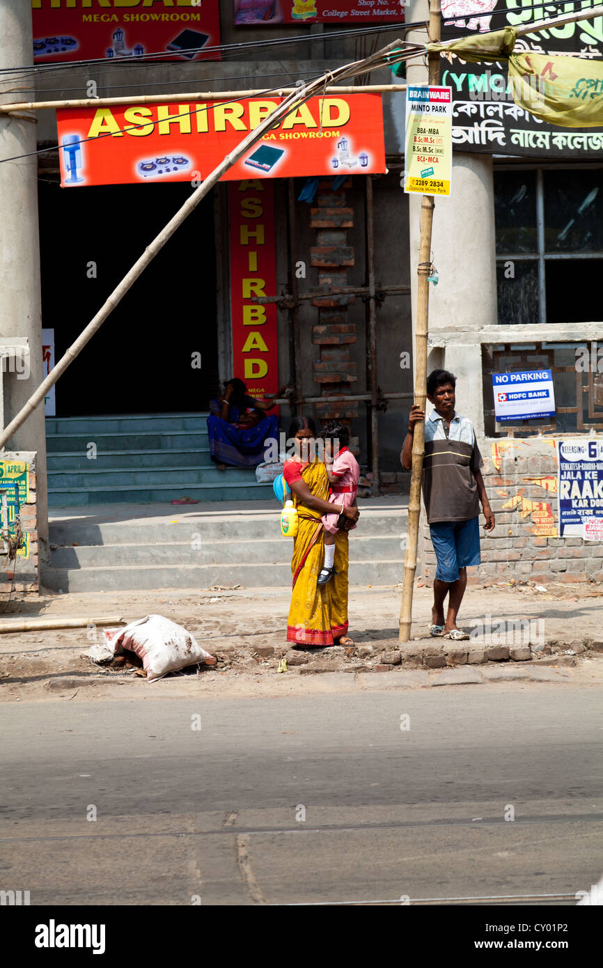 Typical Street Life in Kolkata, India Stock Photo - Alamy