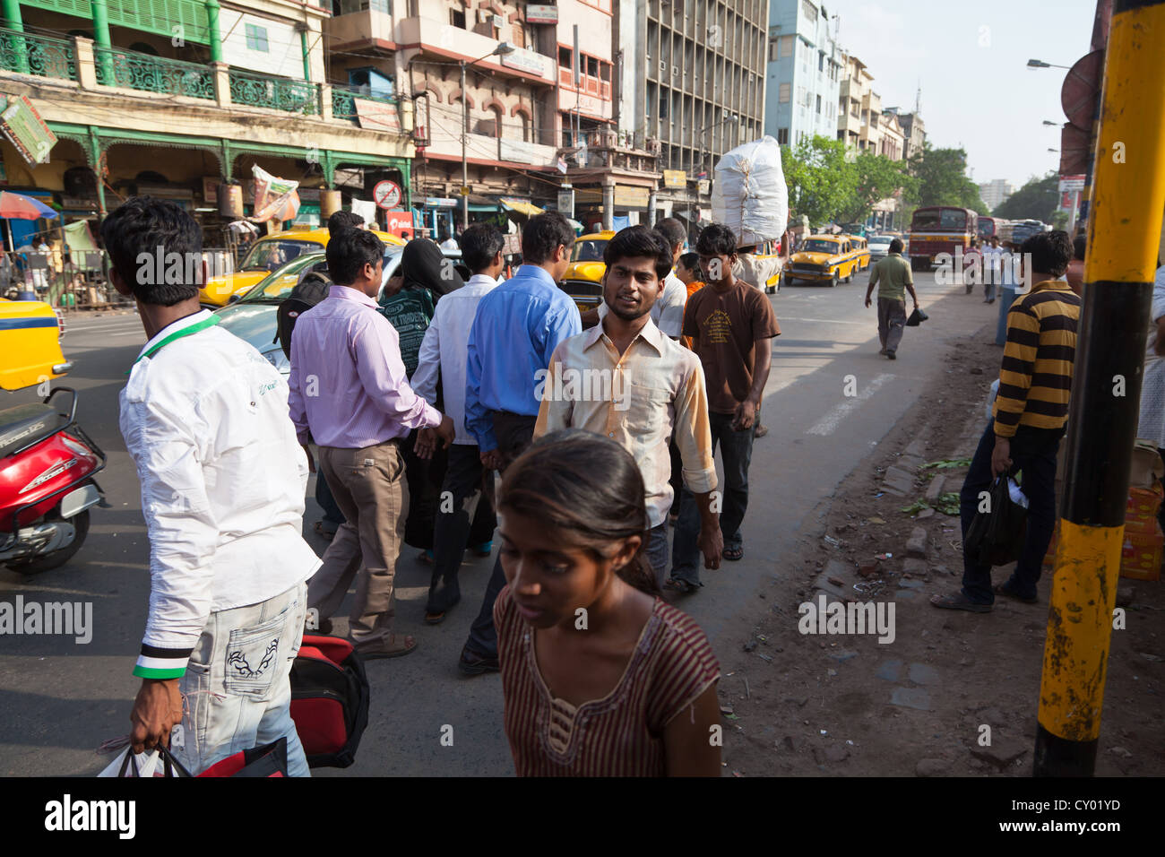 Typical Street Life in Kolkata, India Stock Photo - Alamy