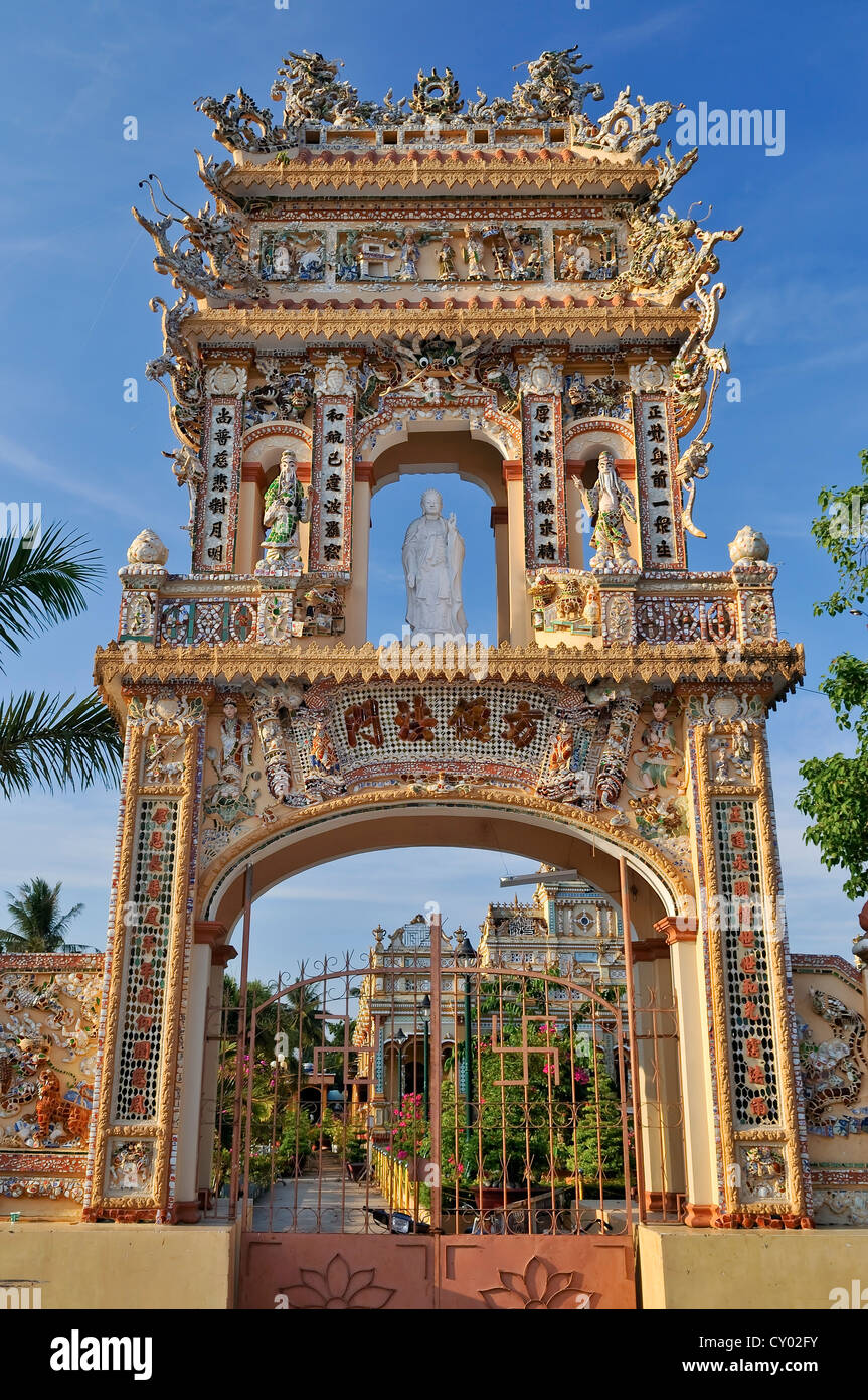 Vinh Trang Pagoda, My Tho, Mekong Delta, Vietnam, Southeast Asia, Asia ...