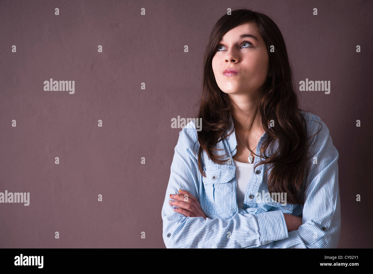 Expression doubting hi-res stock photography and images - Alamy