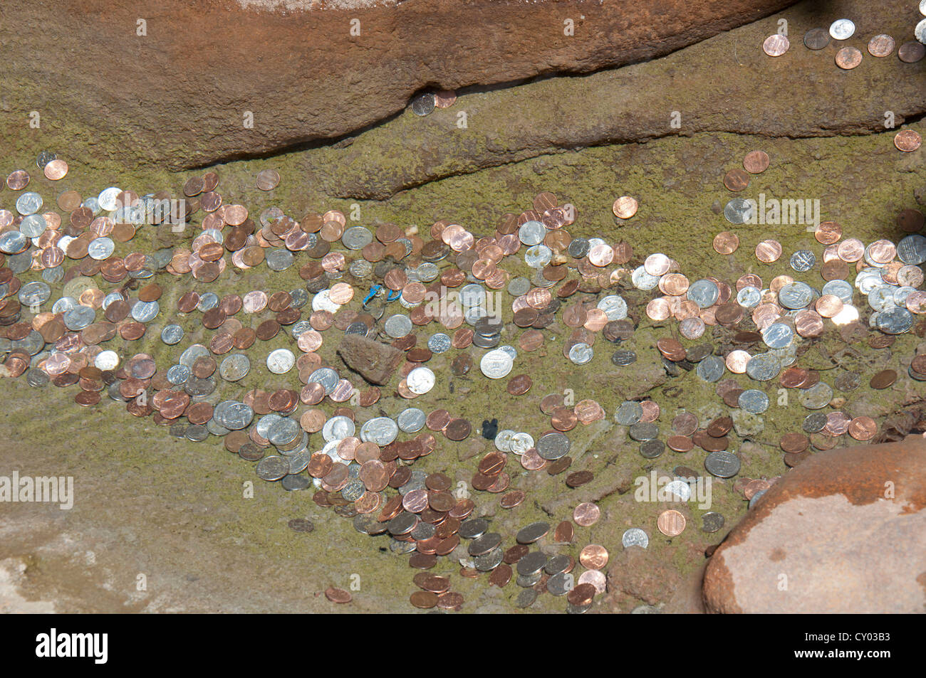 Money under water Stock Photo - Alamy