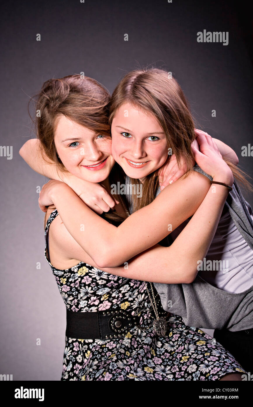 Two teenage girls, portrait Stock Photo - Alamy Two teenage girls, portrait Stock Photo - Alamy