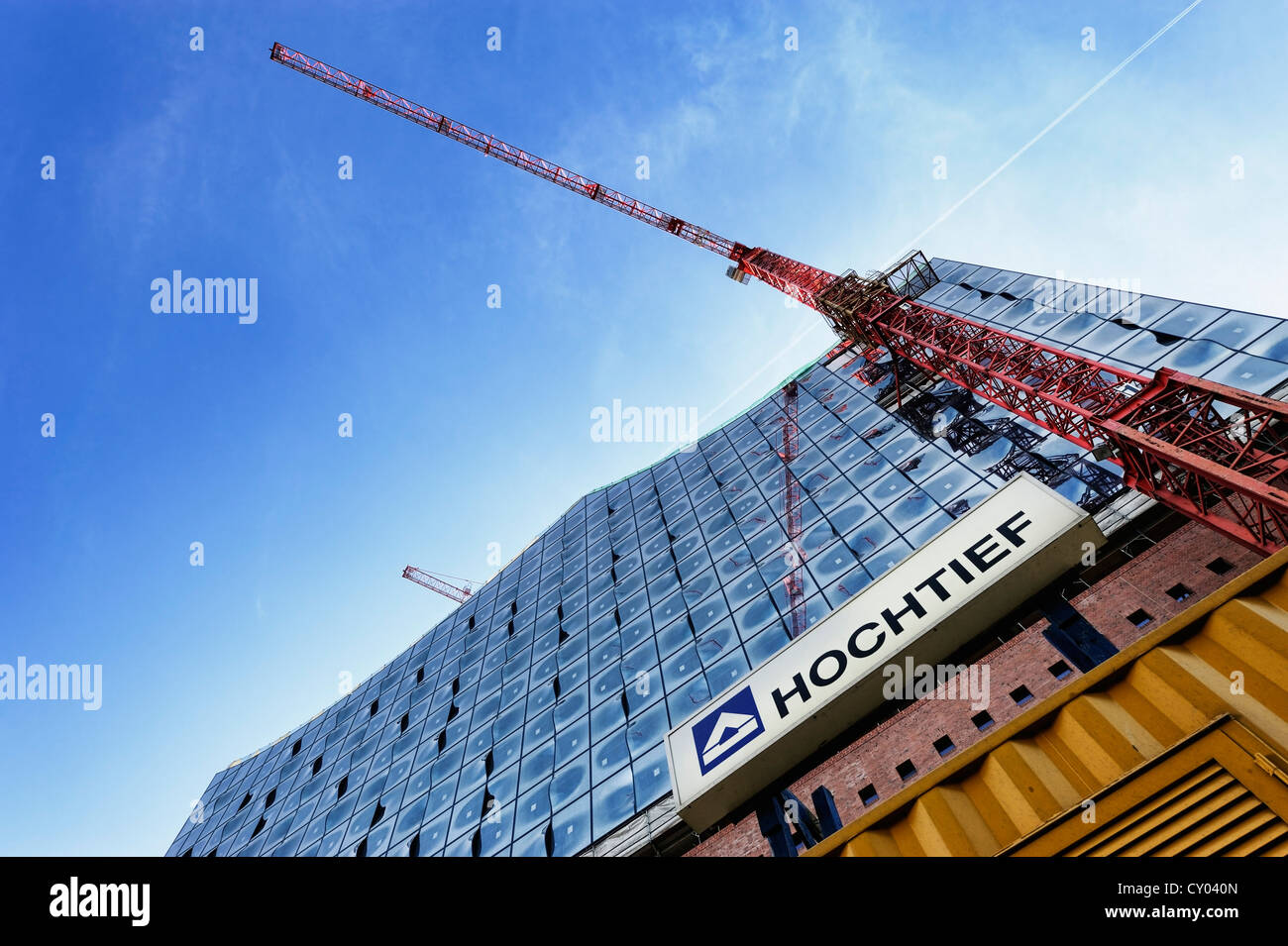 Hochtief Logo High Resolution Stock Photography and Images - Alamy