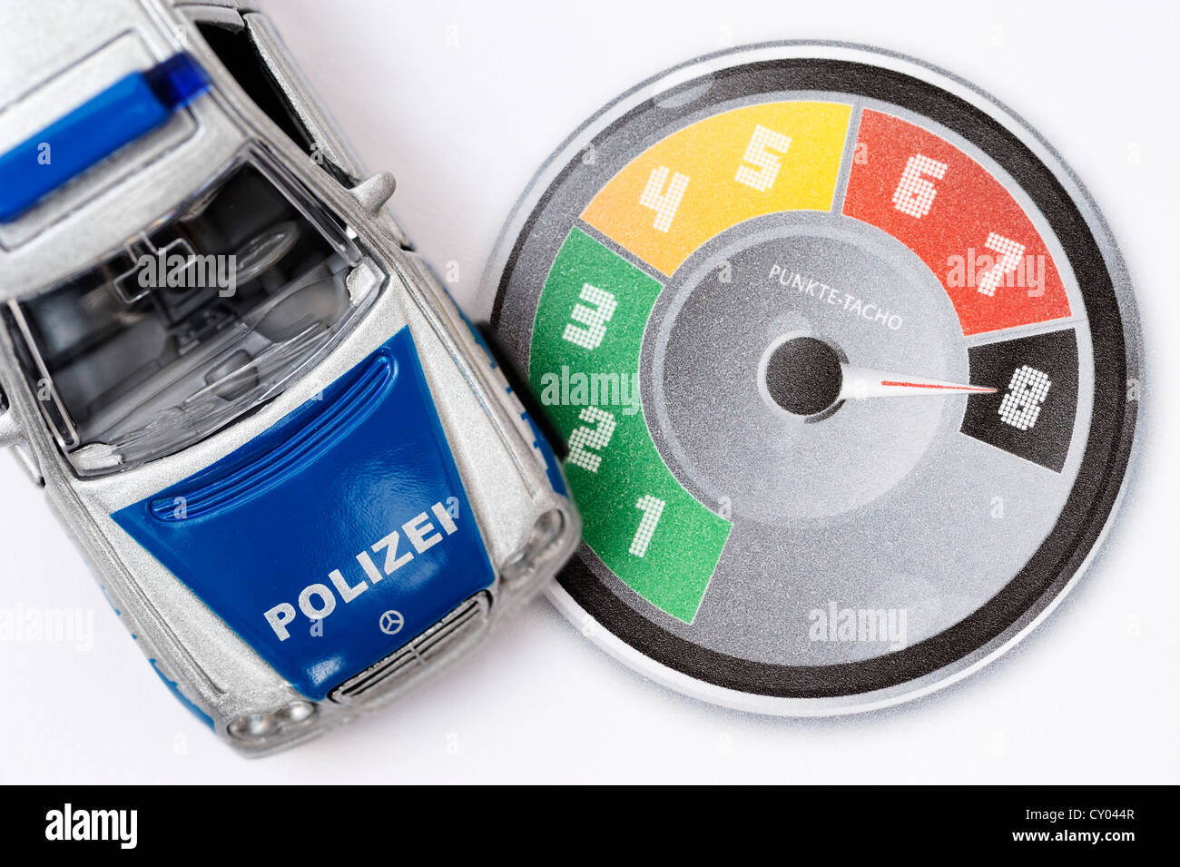 Car’s speedometer in close up hi-res stock photography and images - Alamy