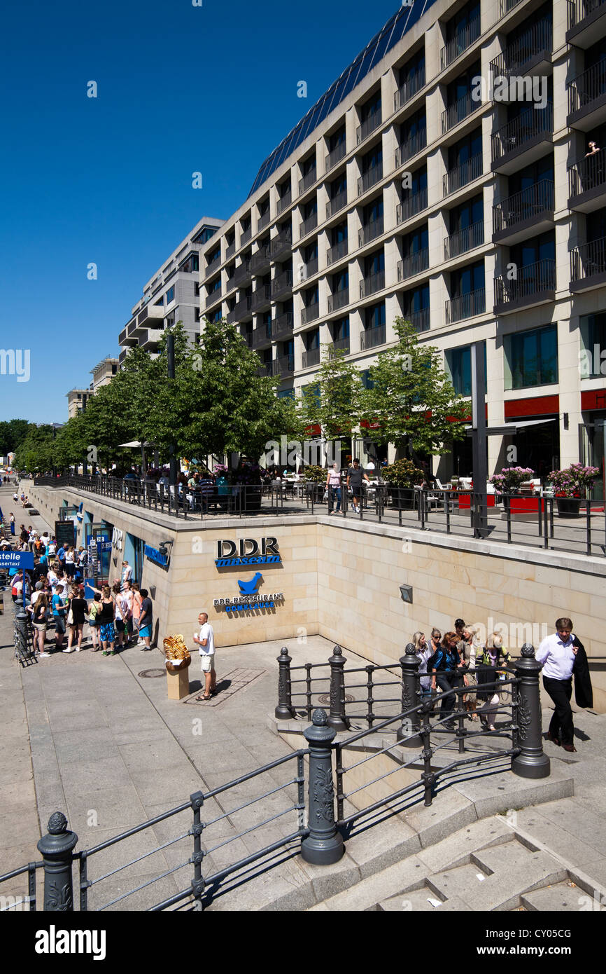 Ddr historical cities hi-res stock photography and images - Alamy