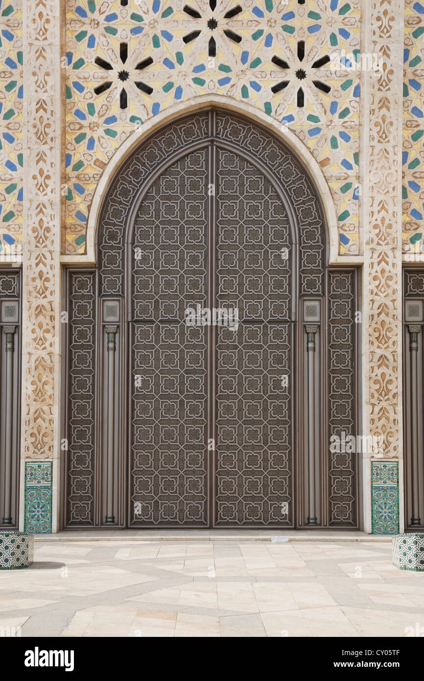 Entrance gate to the Hassan II Mosque, Casablanca, Grand Casablanca ...