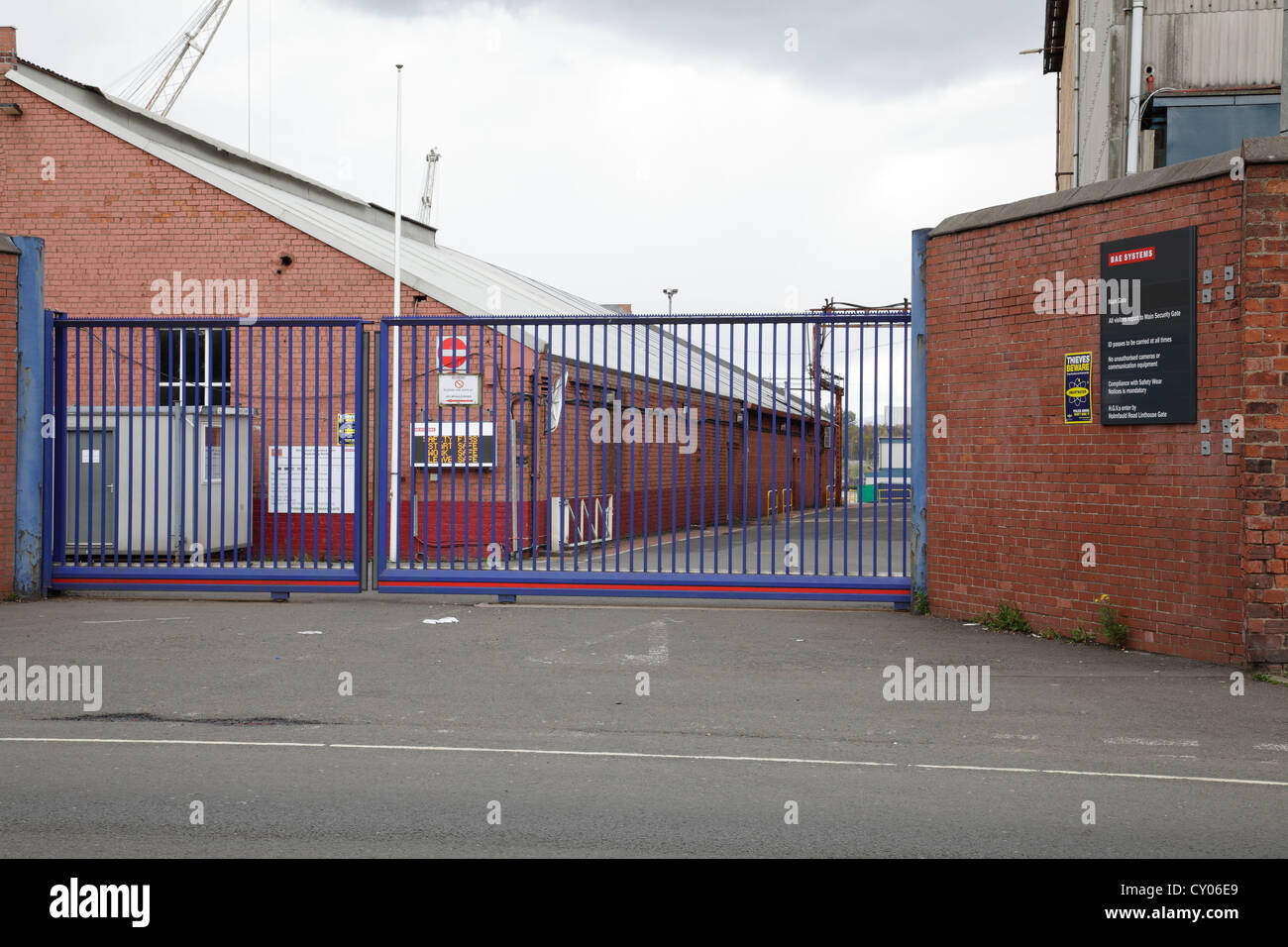 Bae systems govan shipyard hi-res stock photography and images - Alamy