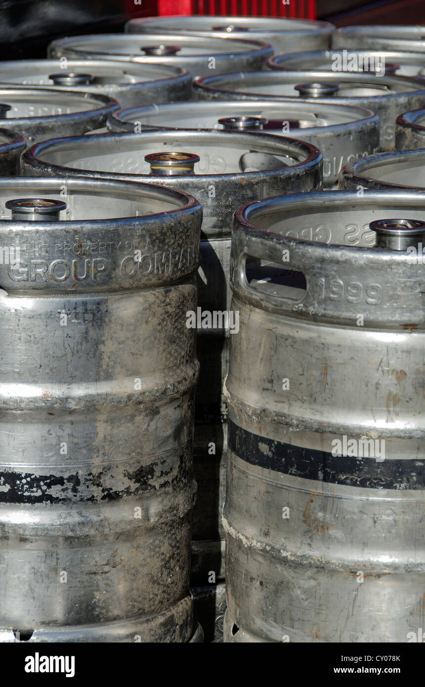 Kegs in the street hi-res stock photography and images - Alamy