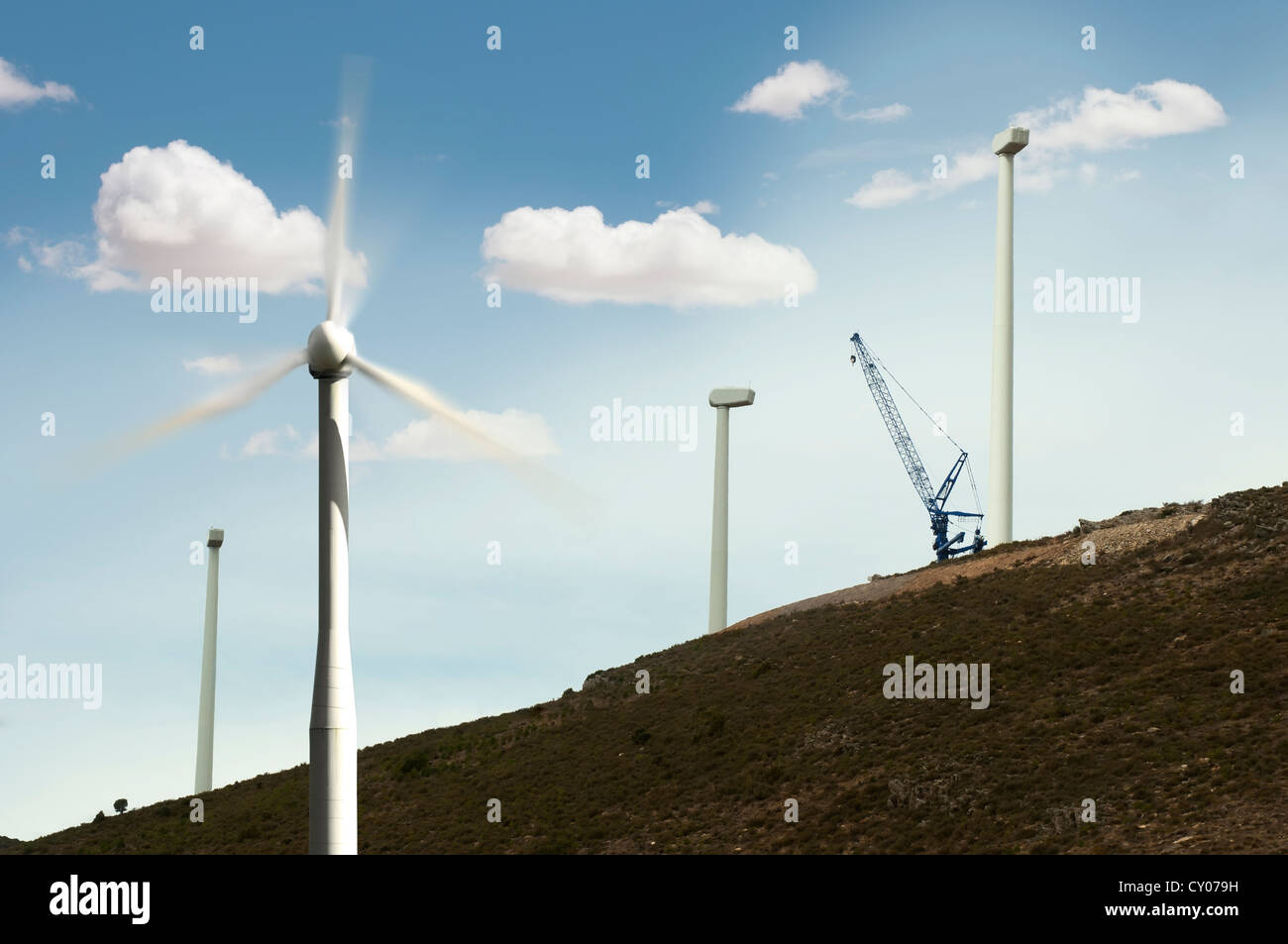 Installation of wind turbines Stock Photo - Alamy