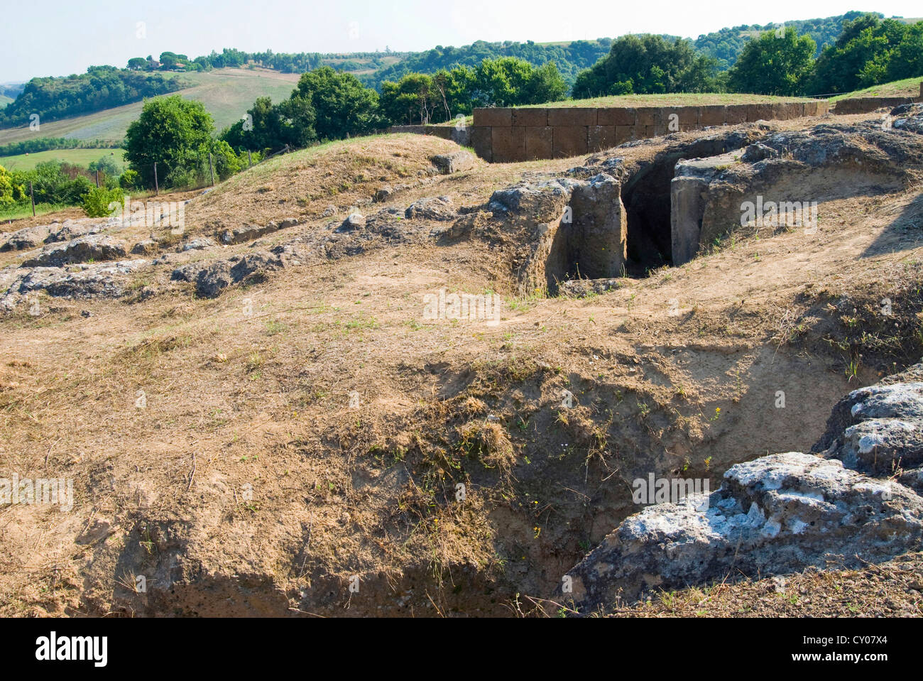 Tumulus italy hi-res stock photography and images - Alamy