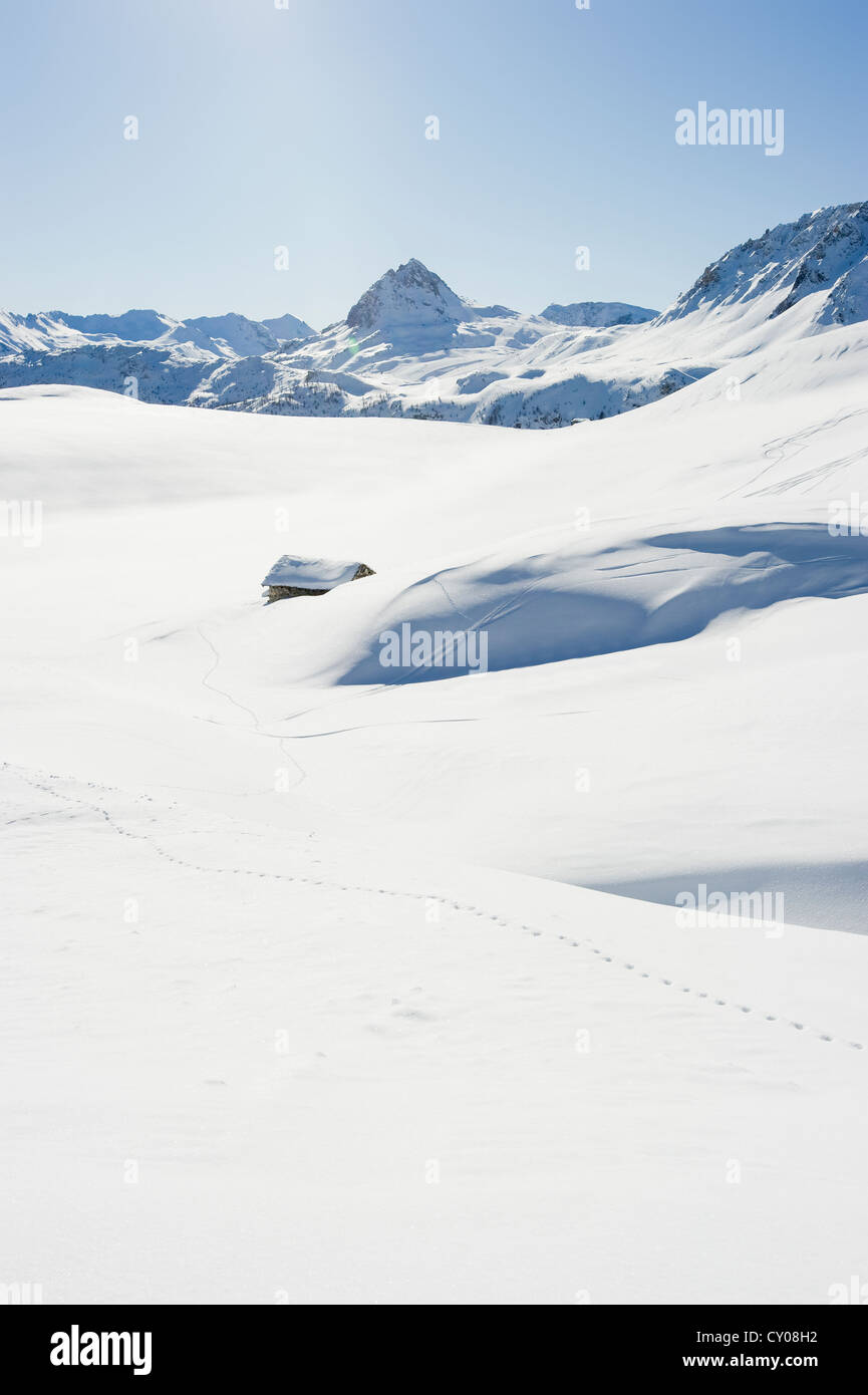 Tignes and snow and landscape hi-res stock photography and images - Alamy