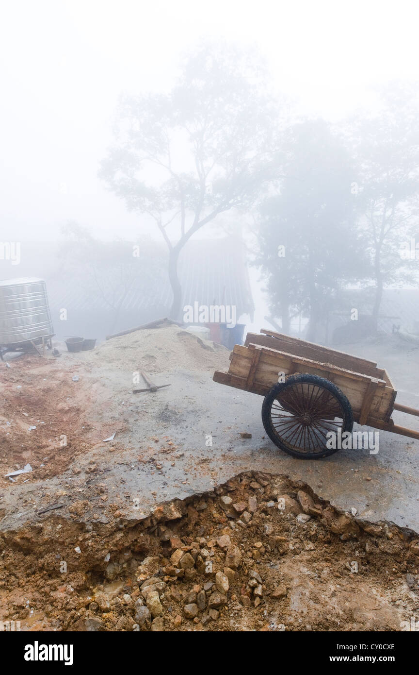 An old pull cart at the San Huang Zhai Monastery on Song Mountain ...