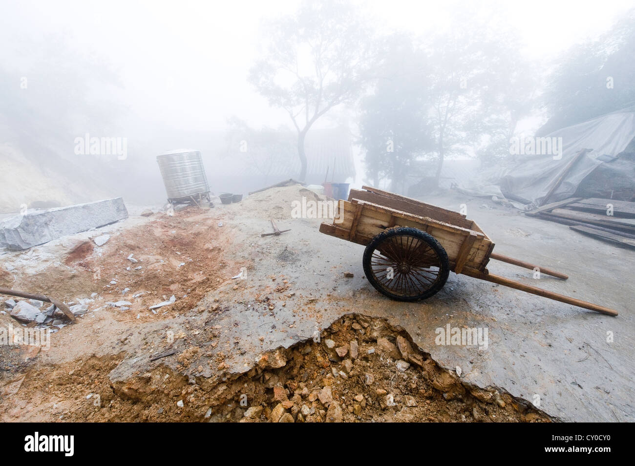 An old pull cart at the San Huang Zhai Monastery on Song Mountain ...