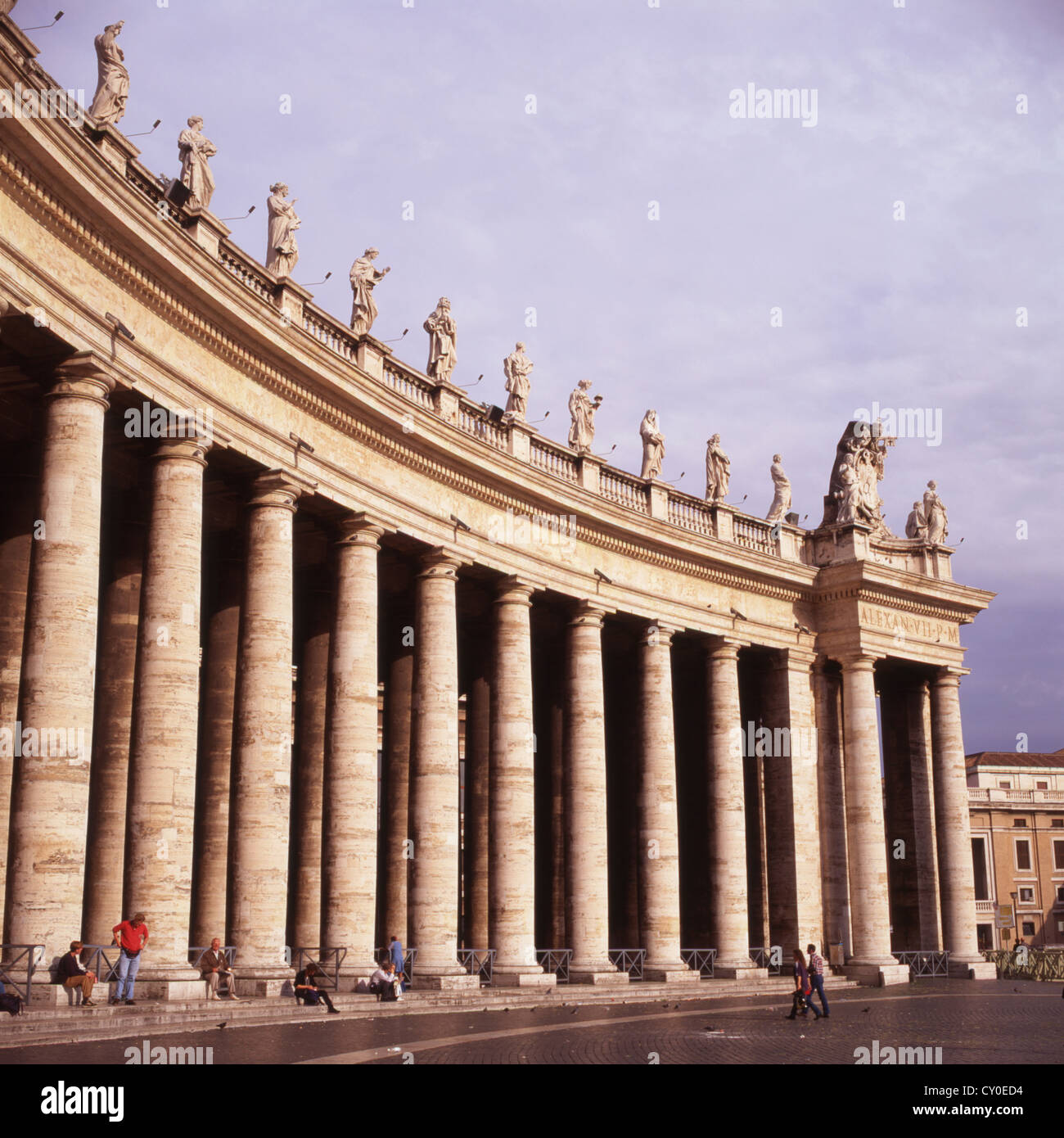Front of the vatican hi-res stock photography and images - Alamy