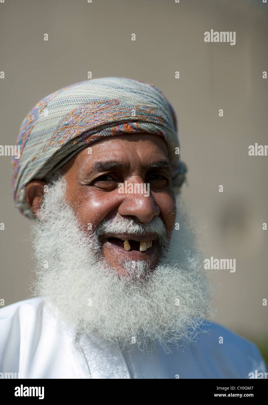 Omani man with smile hi-res stock photography and images - Alamy