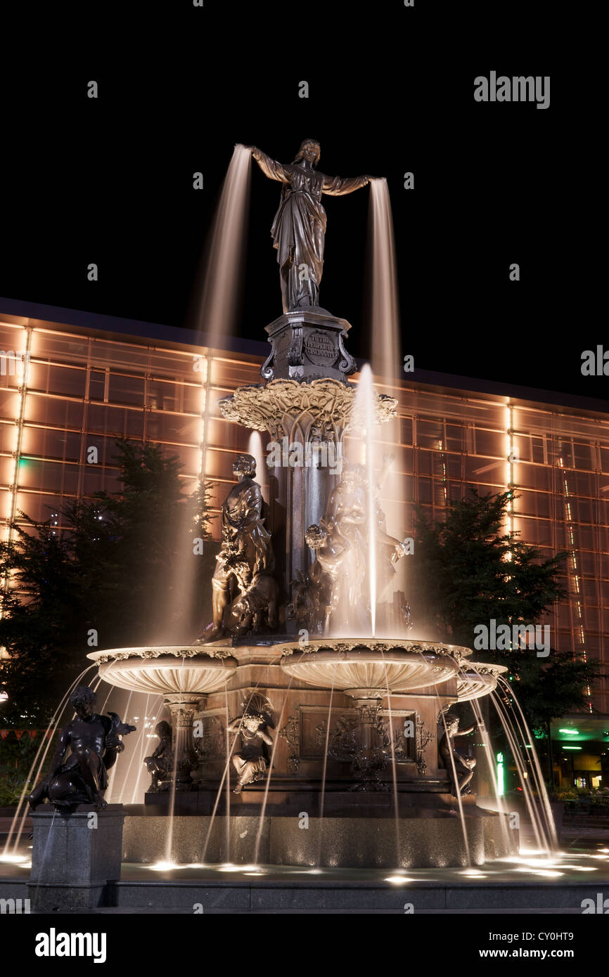 Genius of Water statue in Fountain Square, Cincinnati at night with ...