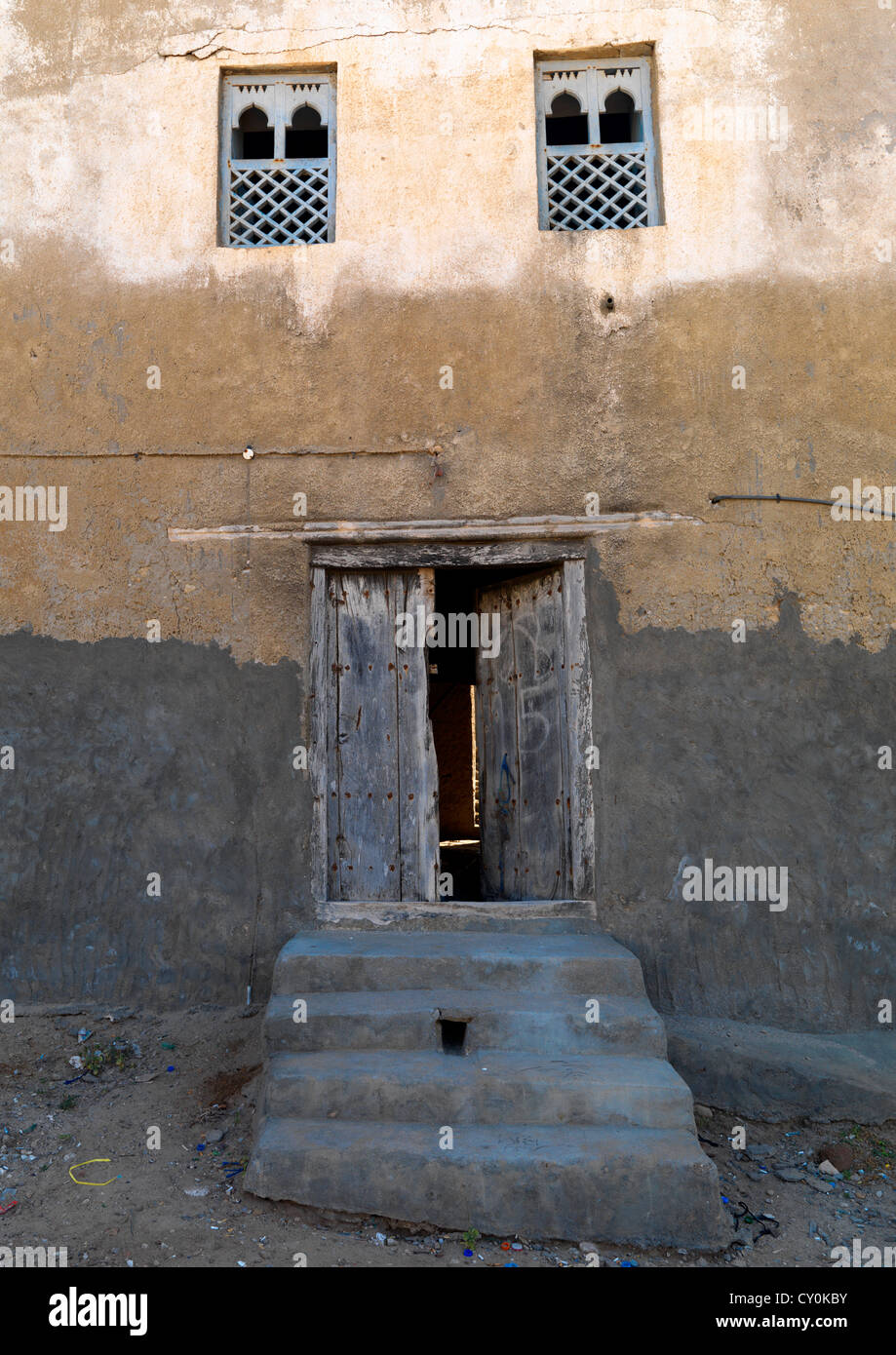 Old House In Arabic Style With Wooden Windows And Door, Mirbat, Oman ...