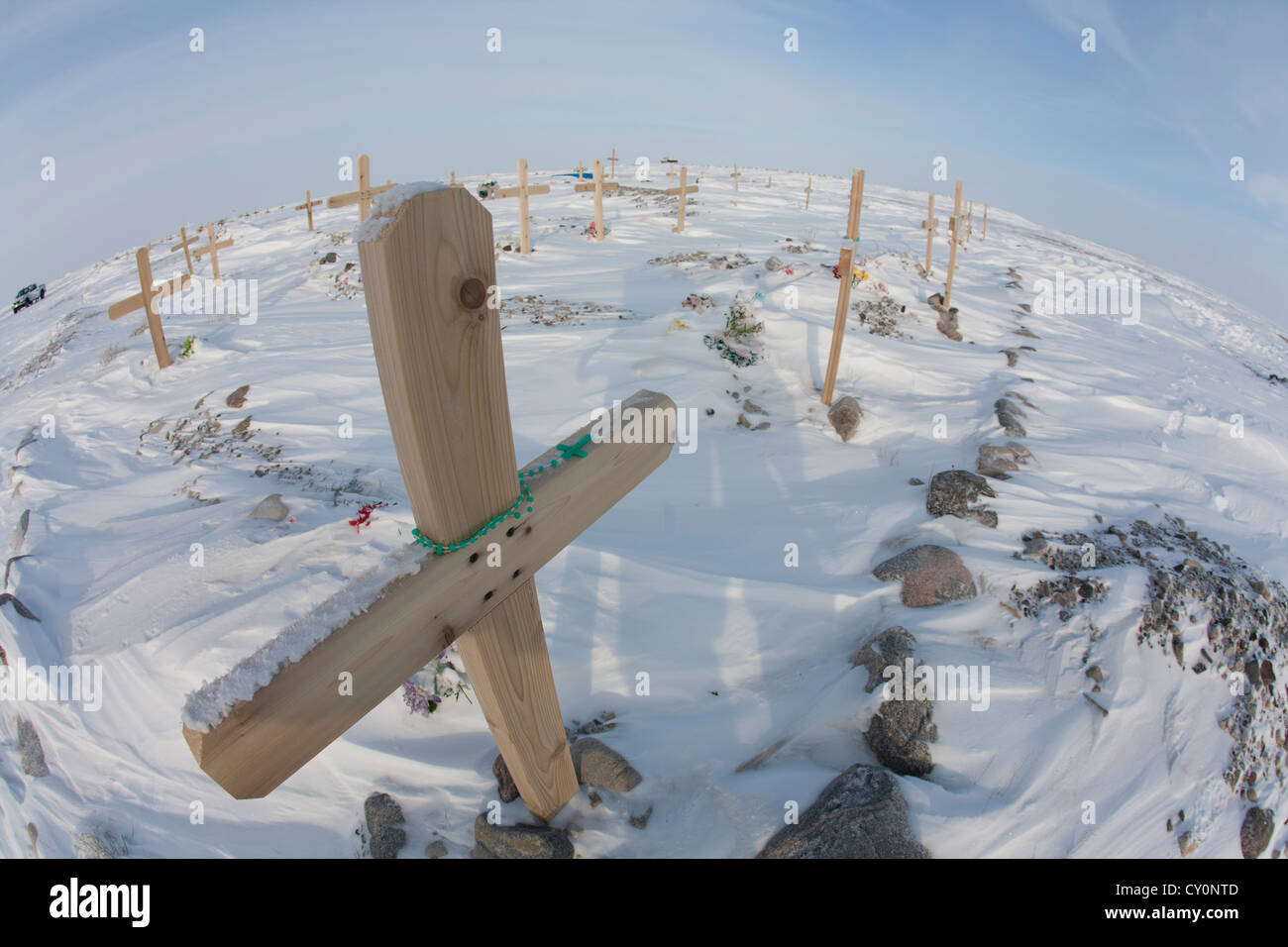 Inuit grave hi-res stock photography and images - Alamy