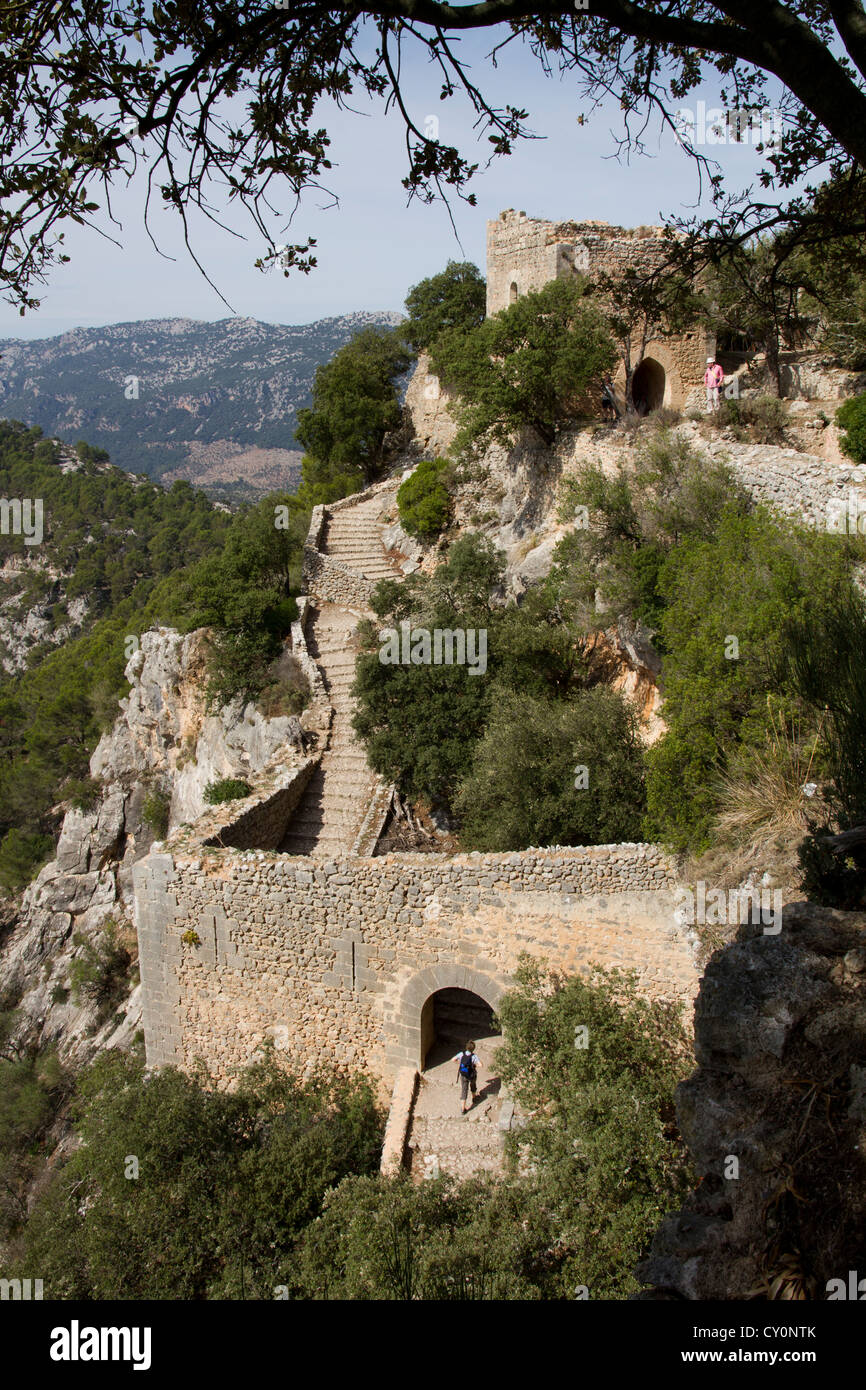 Castillo de Alaro' castle ruins, Puig de Alaro' mountain hill, Mallorca ...
