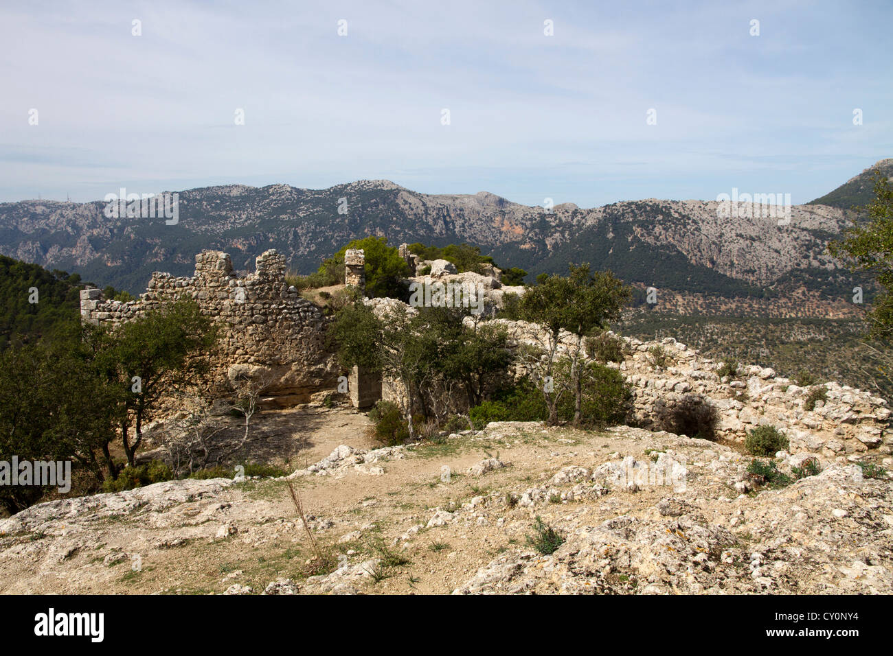 Castillo de Alaro' castle ruins, Puig de Alaro' mountain hill, Mallorca ...