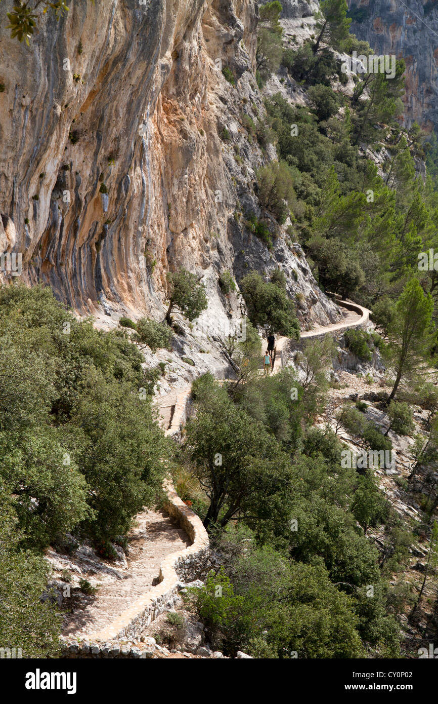 Castillo de alaro hi-res stock photography and images - Alamy