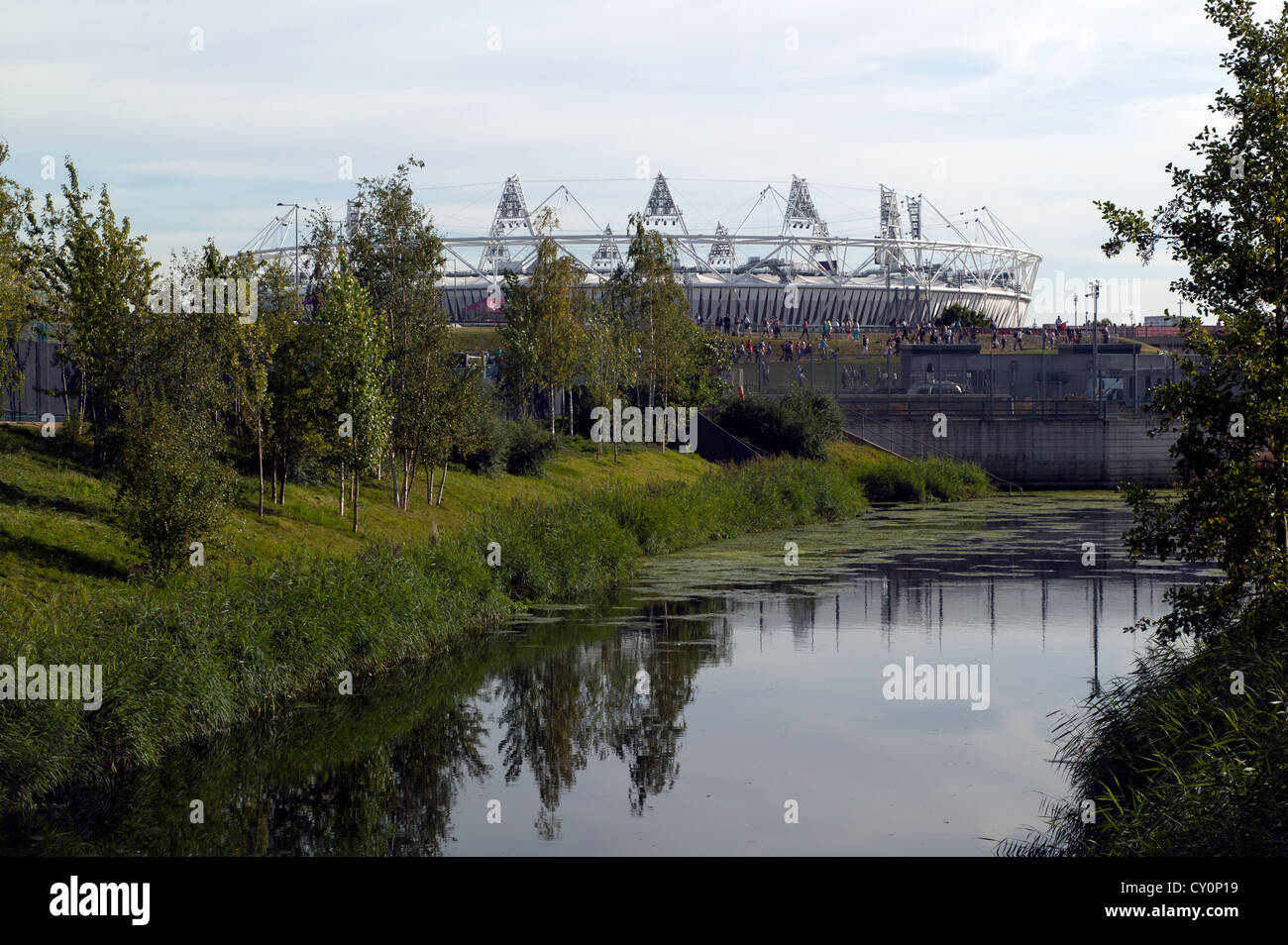 Queen elizabeth walk view hi-res stock photography and images - Alamy