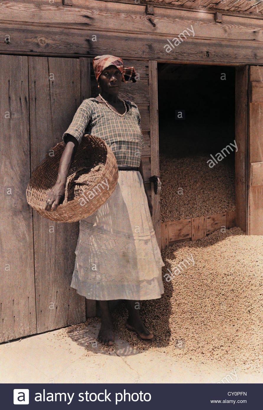 Traditional Jamaican Clothing Stock Photos & Traditional Jamaican ...